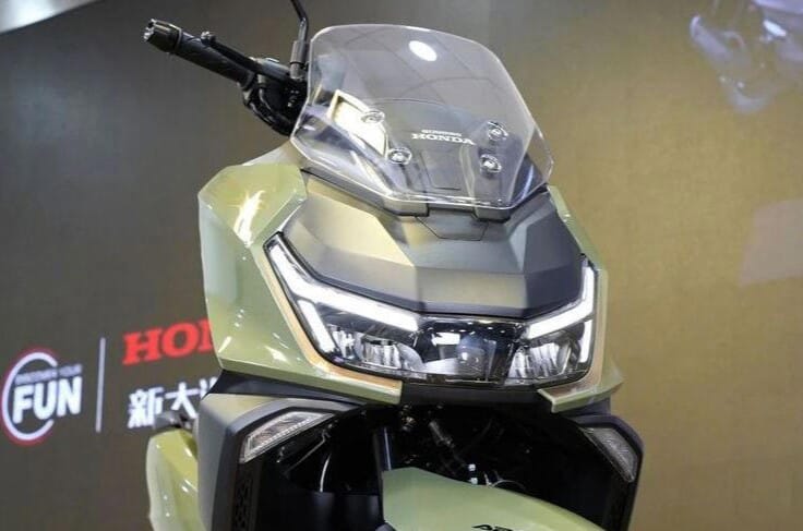Honda Luncurkan Skuter Matic Baru PCX Versi Sporty, Punya Fitur ...